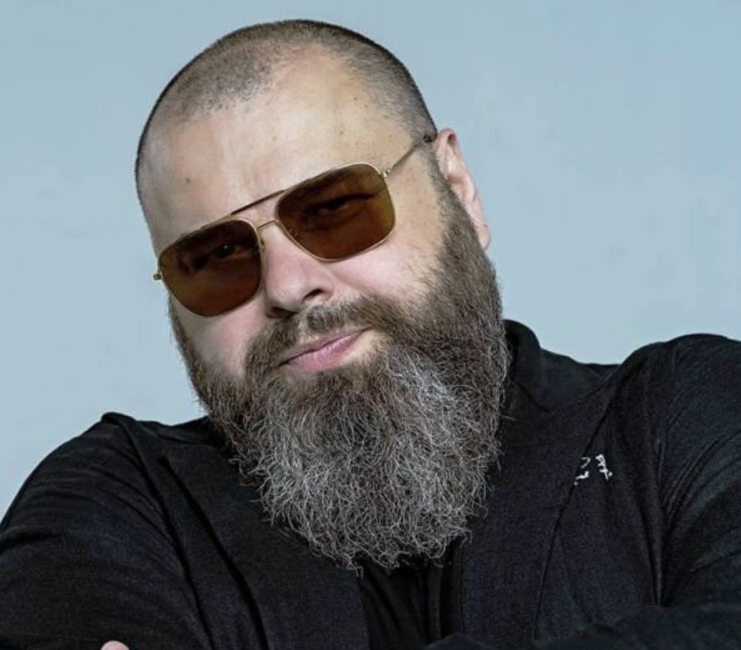 Maxim Fadeev - #8 Oil Plant sheet music for piano download | Piano.Solo ...