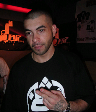 Azad - piano sheet music at note-store.com