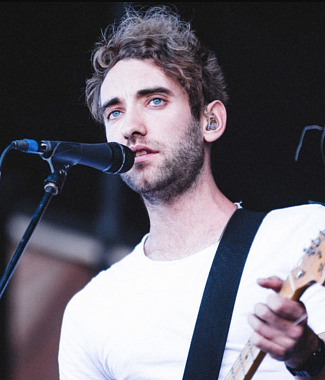 Banners - piano sheet music at note-store.com